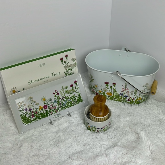 Grove Collaborative | Kitchen | Grove Collaborative Wildflowers Tray ...
